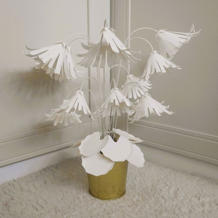 Alpine Snowbell Large|D-1237333