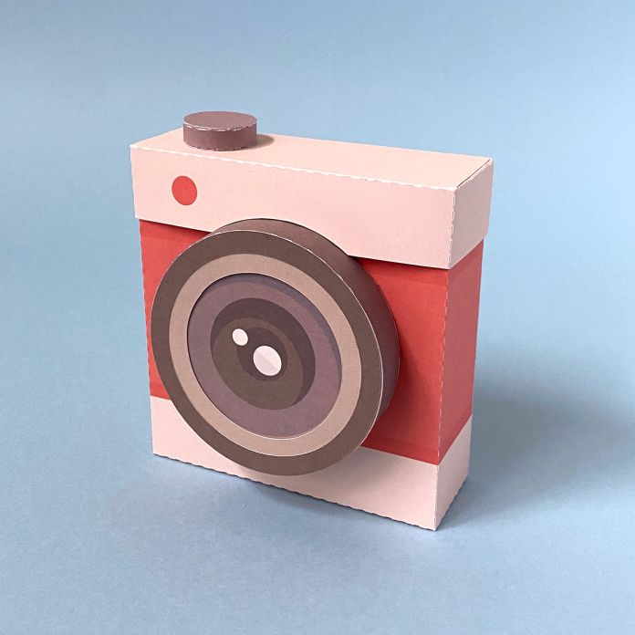 Travel Red Square Camera Box|D-1246709